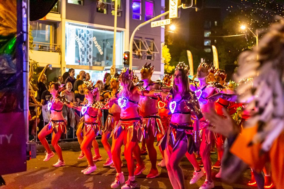 オーストラリア世界最大級のLGBTイベント「シドニー・ゲイ・アンド・レズビアン・マルディグラ」2024 - たびハピ