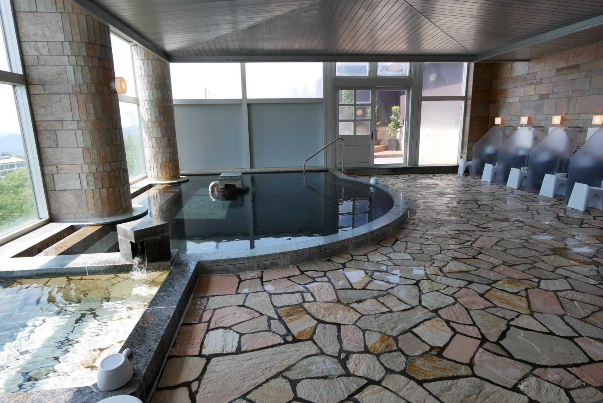 TAOYA日光霧降宿泊記・ラウンジほか無料サービスがいっぱい！ - たびハピ